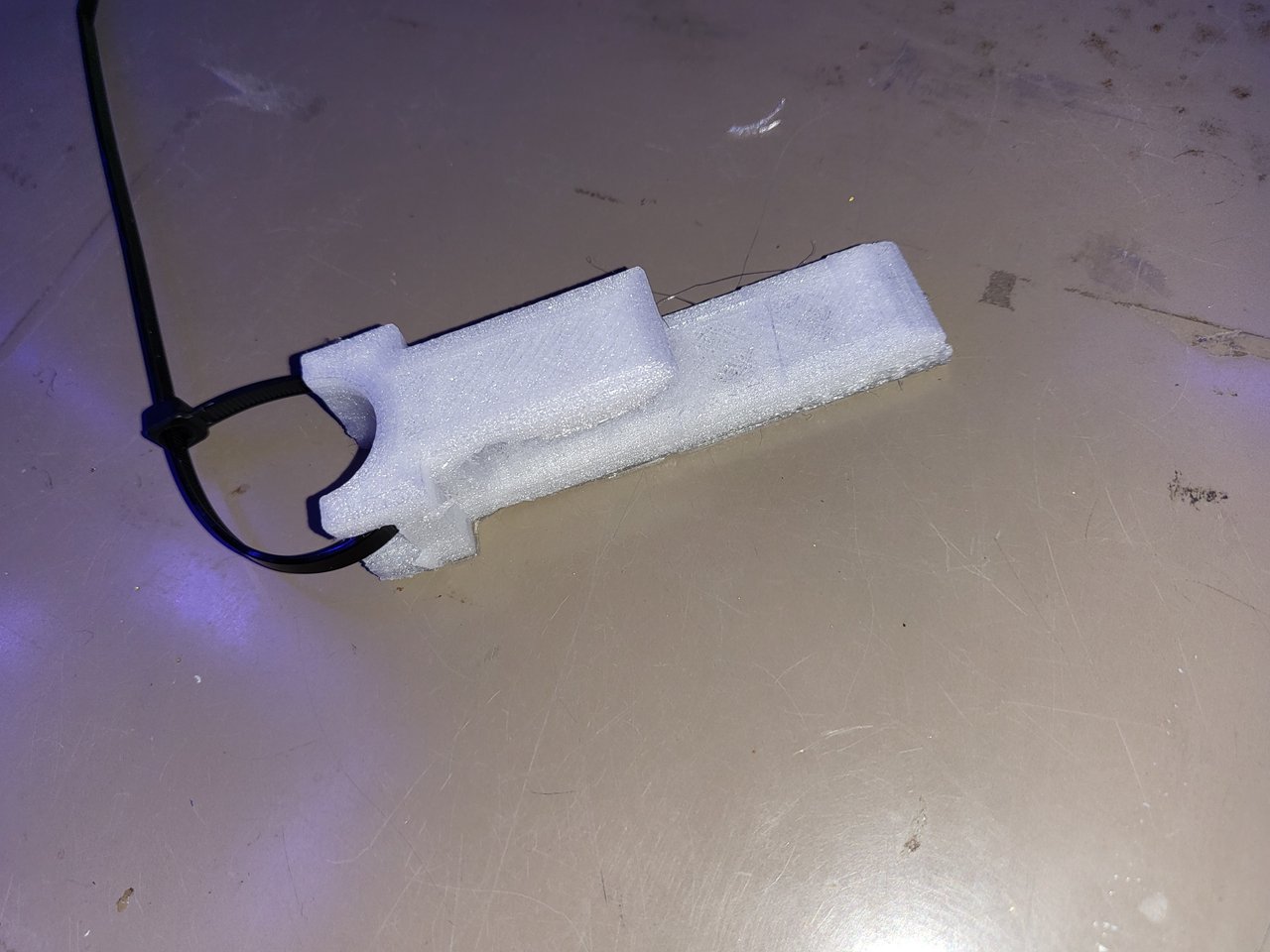 Electroplating Bus Bar Clips Polycarbonate - industrialelectricheating.com